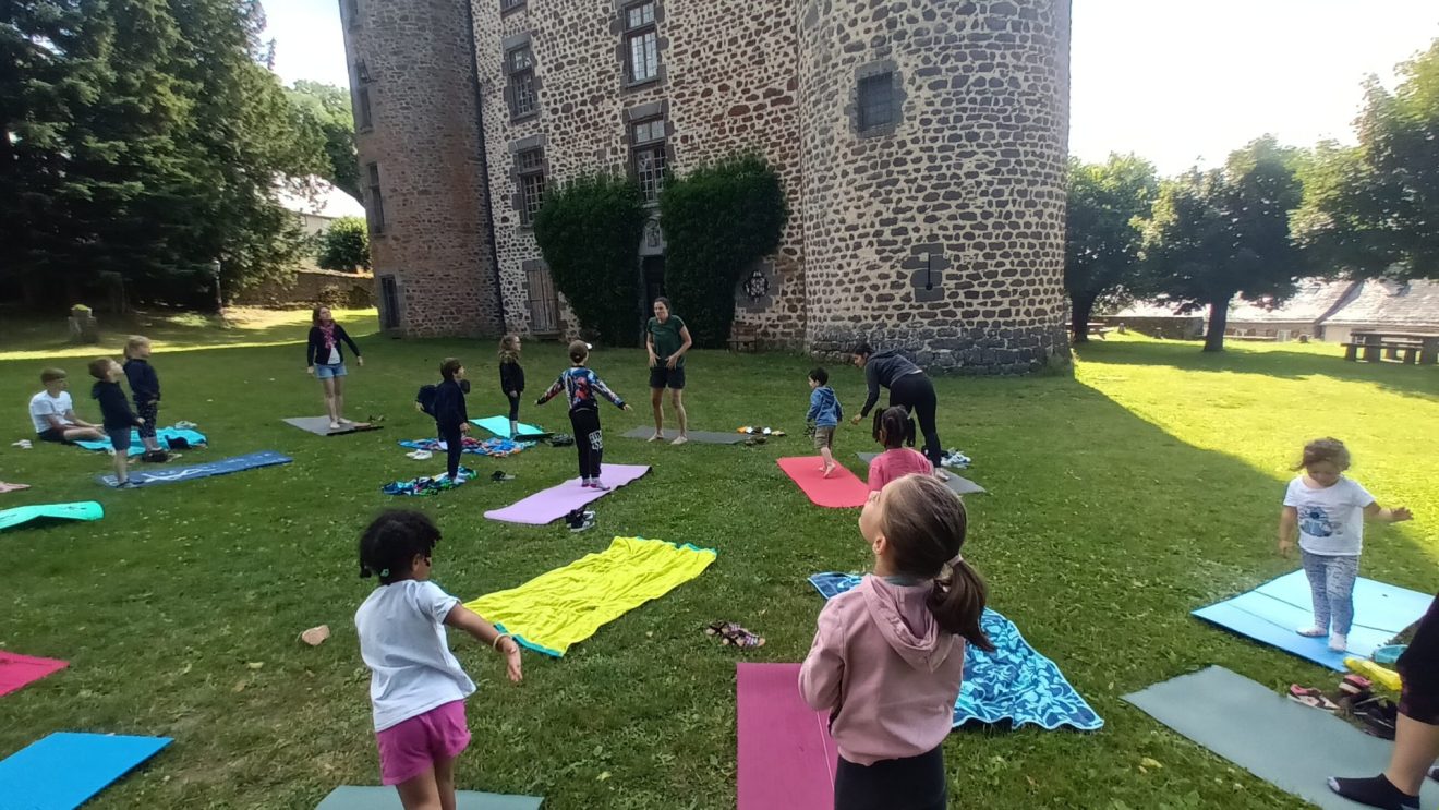 Yoga des chevaliers (3-7ans) - SAINT FLOUR COMMUNAUTÉ